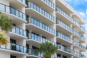 Aluminum Railings for Coastal Condos in South Florida - ALENAC